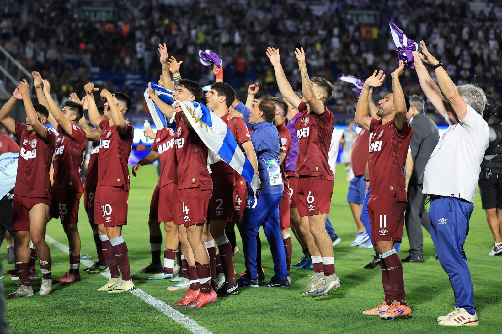 Imprensa argentina destaca o 'Maracanazo' e prevê um Lanús forte diante ...